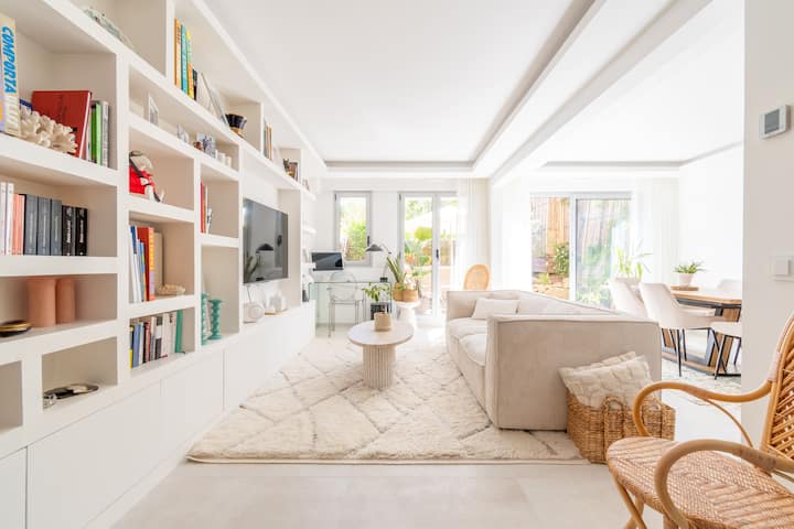 Superbe Appartement Central - Piscine Et Parking - Saint-Tropez