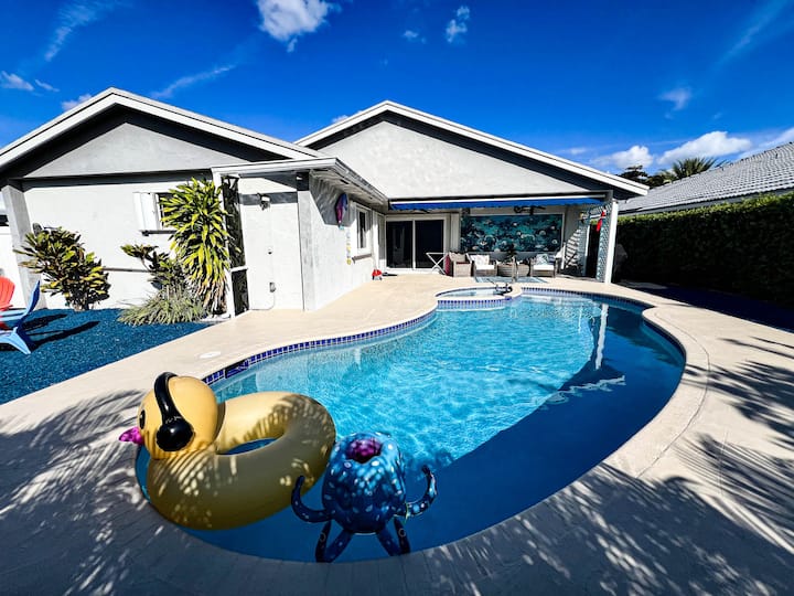 Heated Pool Oasis | 2 King Beds | Quiet Stay. - Dania Beach, FL