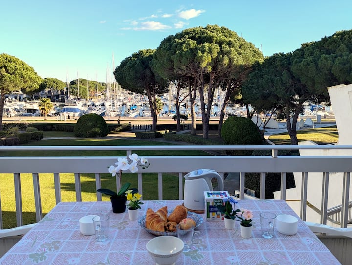 Sol-y-days Le Cormoran, Appartement Vue Port De Pl - Le Grau-du-Roi