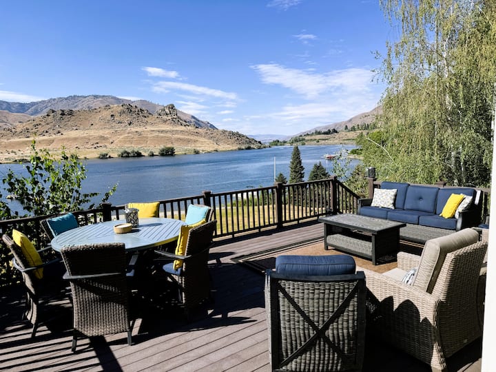Private Beach & Dock, Acre Lawn - Lincoln Rock State Park, East Wenatchee