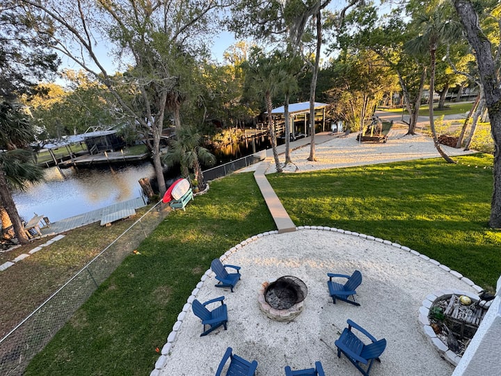 Waterfront Home With Deepwater Dock - Homosassa