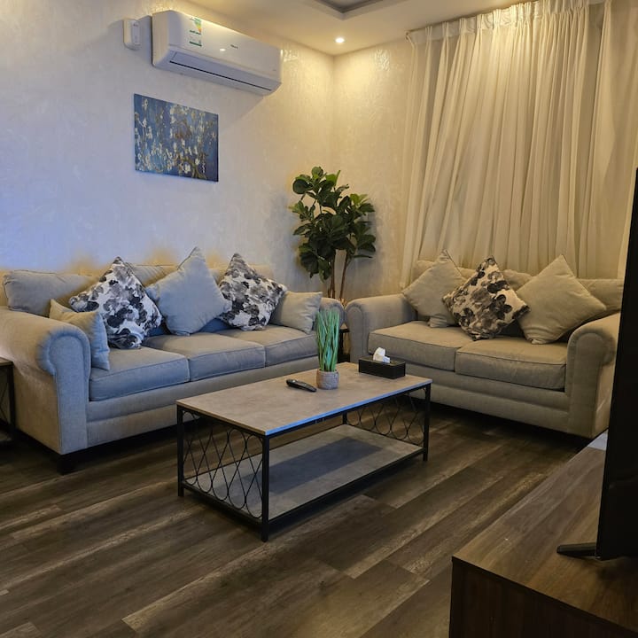 شقة خاصة غرفتين نوم وصالة - Riyad