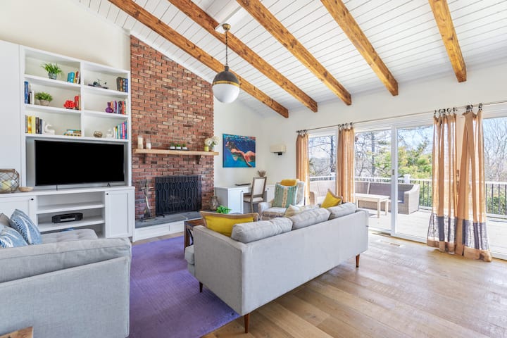 Chic Coastal Cottage In Montauk - Montauk, NY