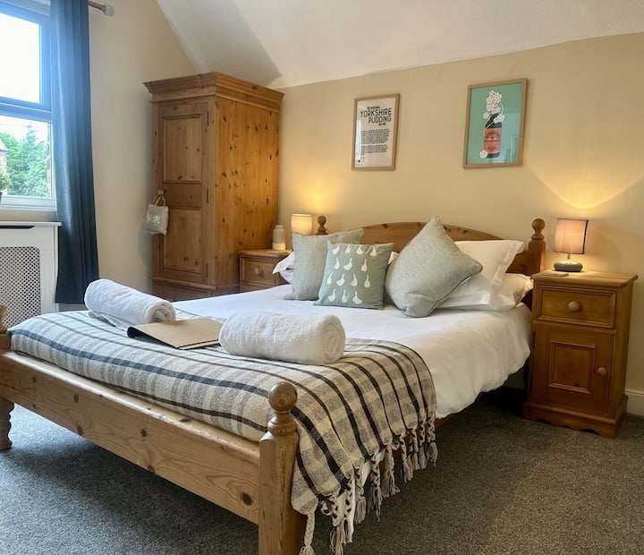 Double Room En-suite With Free Parking - York