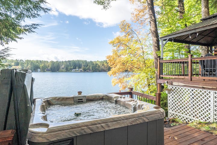 Discounted Rates️ Lakeside Retreat - Glens Falls, NY