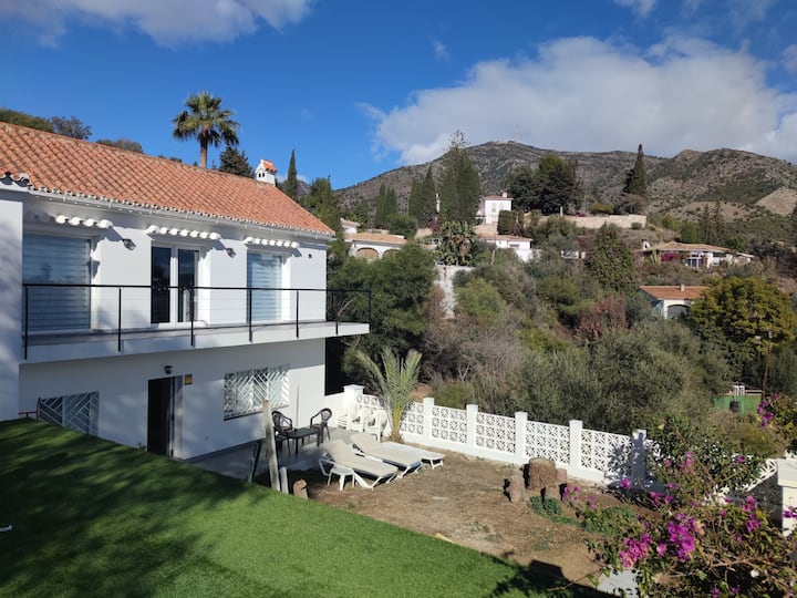 Planta Independiente En Villa Primavera - Mijas