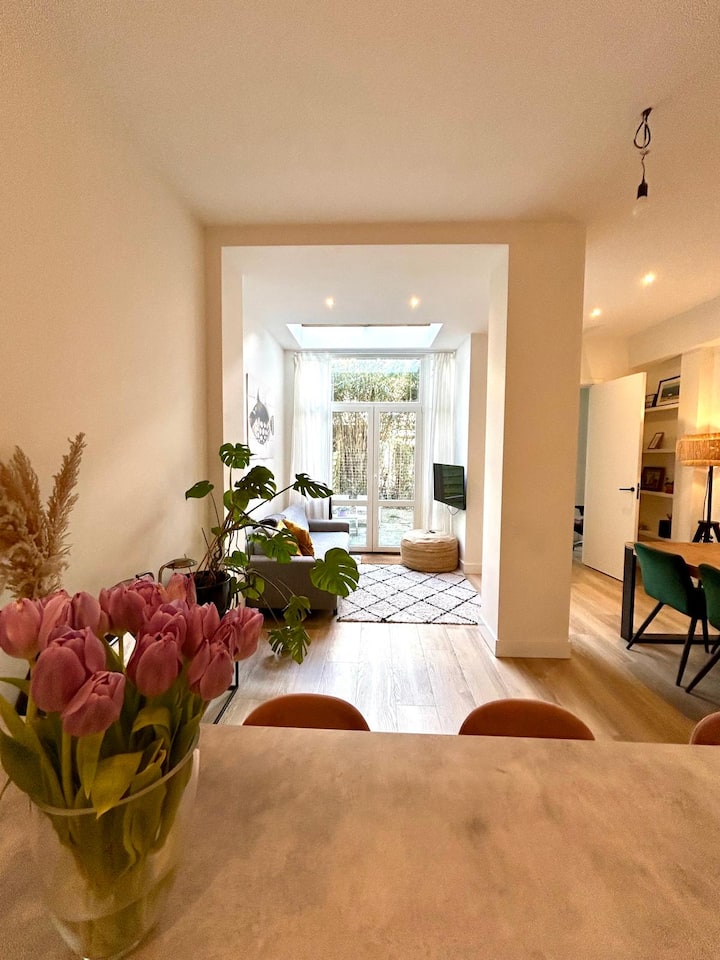 New Ground Floor Apt. Near Vondelpark With Garden - Amsterdam