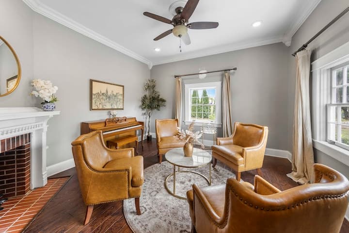 Historic Home In Downtown Clinton - Clinton, TN