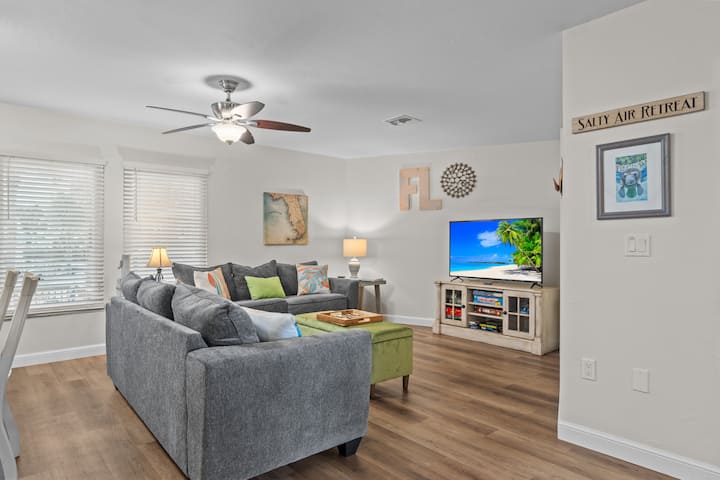 Salty Air | Private Pool, Gulf View, Walk To Beach - Fort Myers Beach, FL