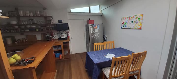 Villa Kunterbunt 2 Bedrooms - Hobart