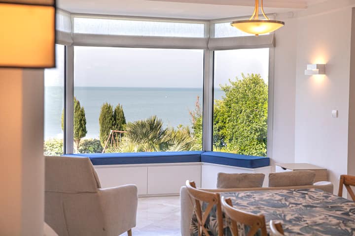 Manava Villa&studio - Vue Mer -Piscine Intérieure - Le Mont-Saint-Michel