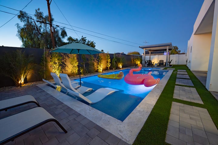 Desert Rose- Resort Backyard + Spa + Putting Green - Scottsdale, AZ