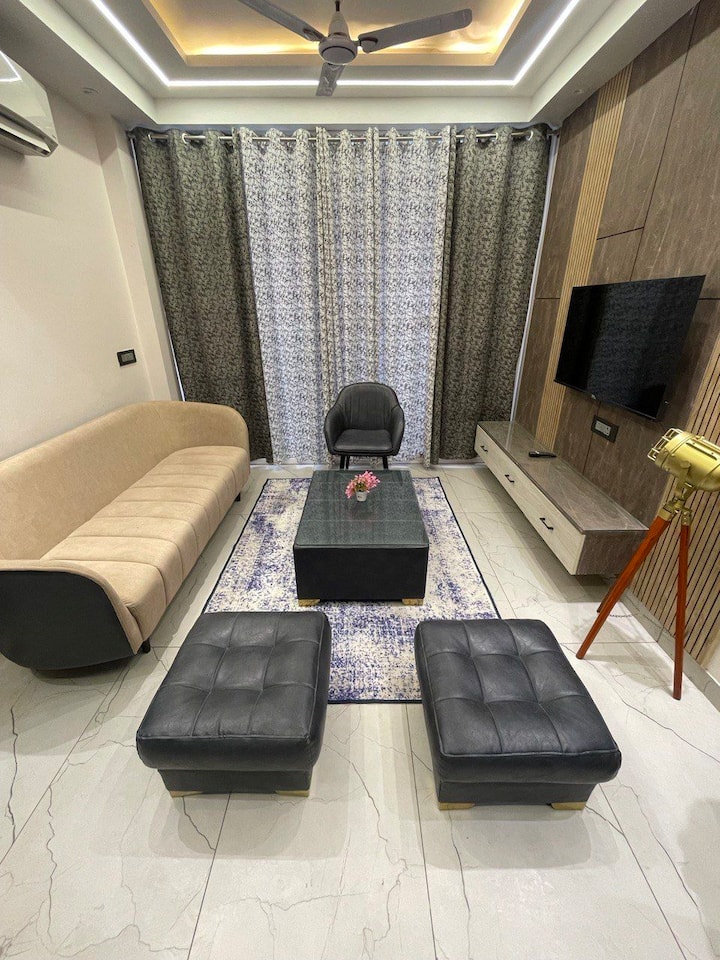 Luxury 2bhk Airbnb Apartment - Rishikesh