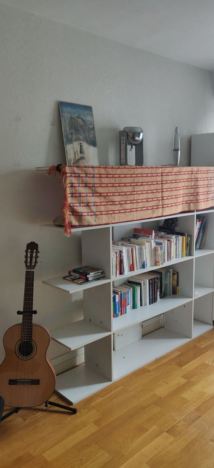 Chambre Lit Simple Dans Paris 19e - Paris