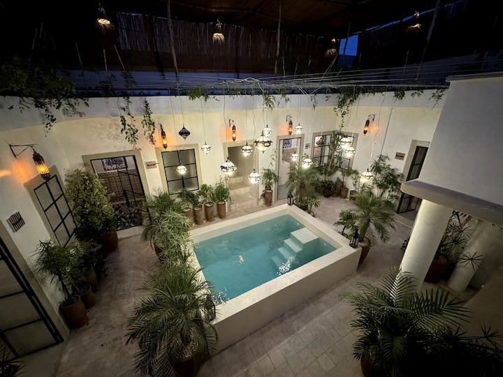 Serene Riad Room With Plunge Pool & Bathroom - Taghazout