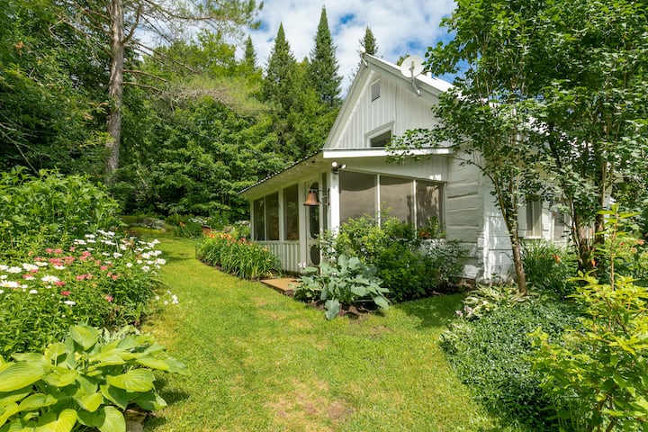 Chalet Chaleureux Au Bord Du Lac - Sainte-Agathe-des-Monts