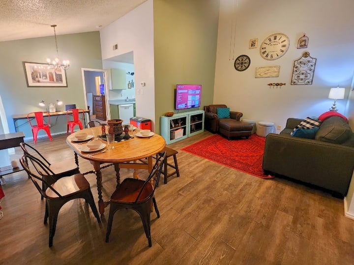 Cozy Family Friendly Home Near Seaworld/fiesta Tx - Helotes, TX