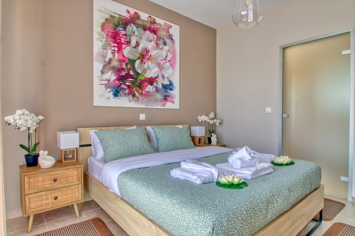 Luxury ΒRand-νew City Suite, Bou Suite #1 - 羅德島