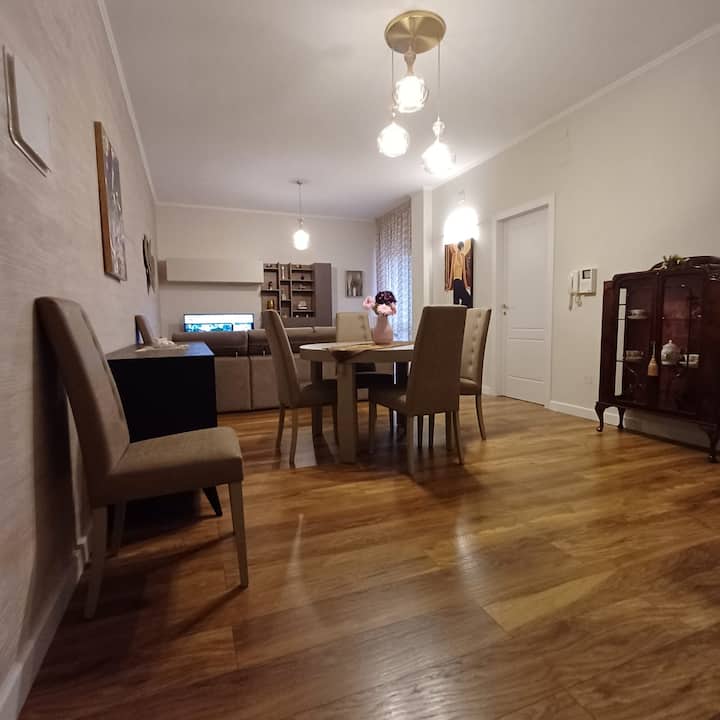 Nsm La Vie Rose Appartamento Con Box Privato - Foggia