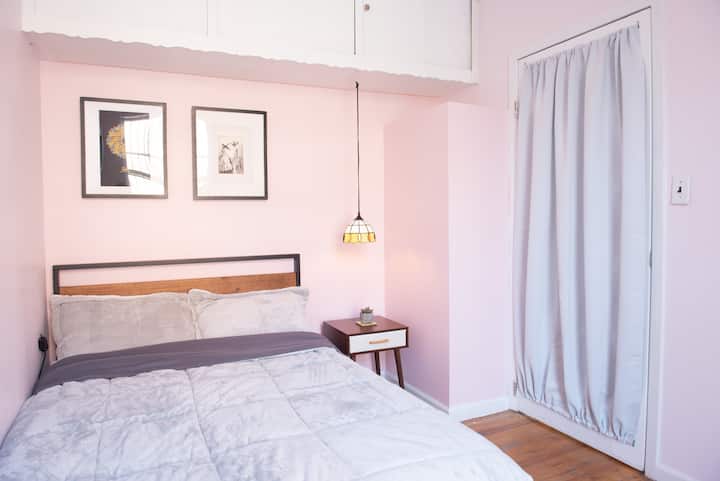 Affordable Cozy Apartment Manhattan - New York, NY