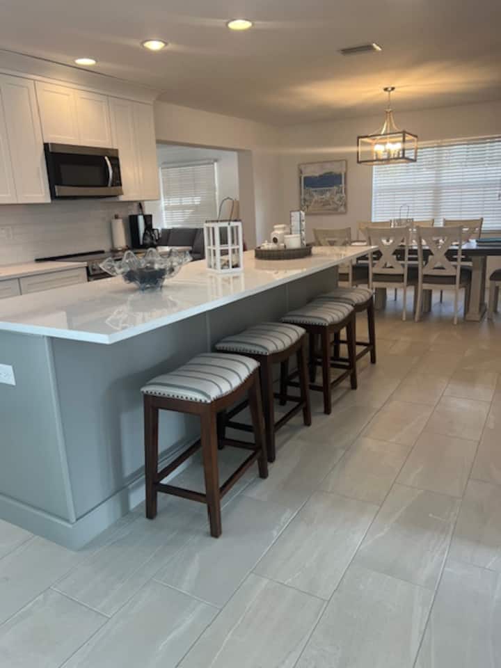 Zuva Sands - On Siesta Key - Siesta Key, FL