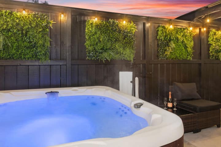 Hot Tub, Sauna, Mini Golf, Cold Tub, Ac, King Bed - San Diego, CA