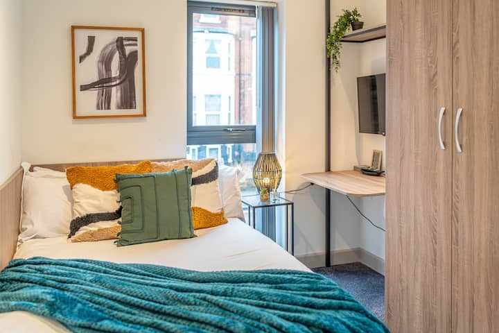 Chic City Escape • Free Parking • Wi-fi • Molineux - ウォルヴァーハンプトン