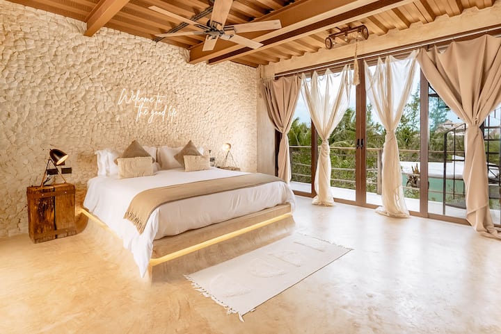 Stunning Master Suite With Terrace & Tub - Holbox