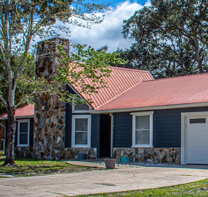 Family Home In Niceville - Niceville, FL