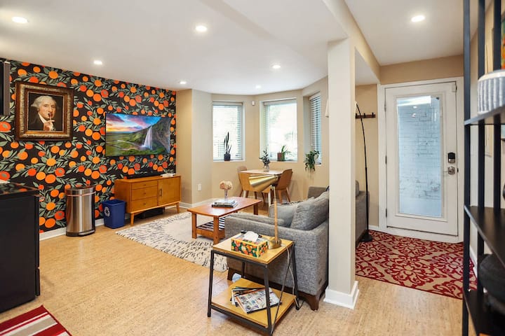 Light-filled Garden Apartment / Kid & Pet-friendly - Georgetown, DC