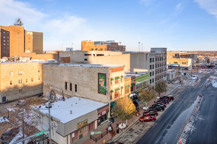 The Capitol Loft - Topeka, KS