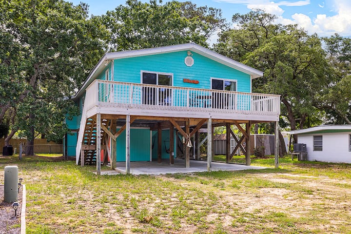Second Chances - A Short Distance To The Surf! - Caswell Beach, NC