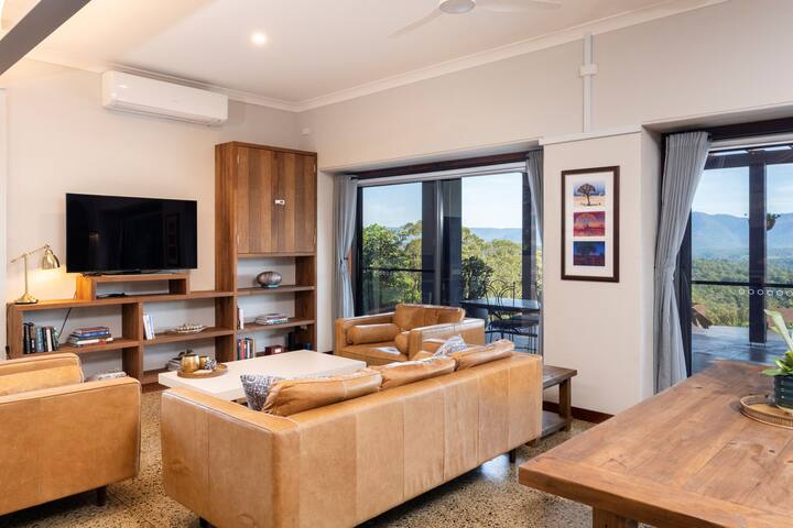 Hilltop Sanctuary, Stunning Full Mountain Views! - Bellingen
