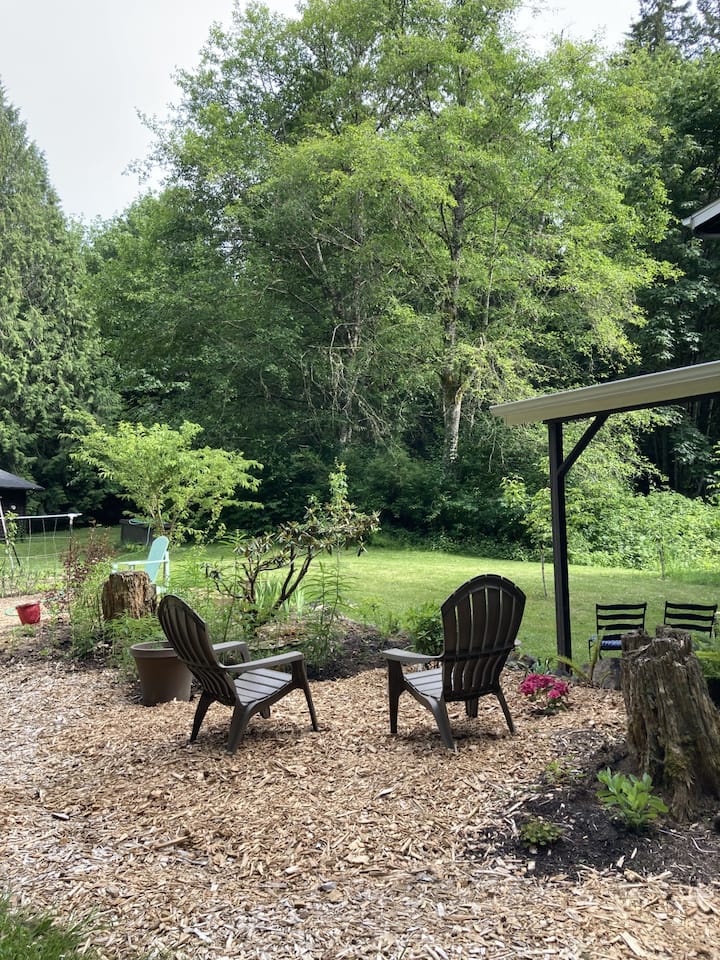 The Birdhouse - Poulsbo, WA