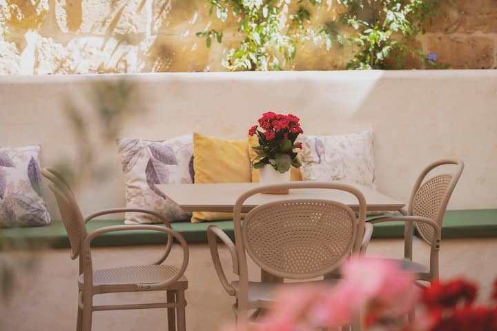 Boutique Guest House With Breakfast - Malta