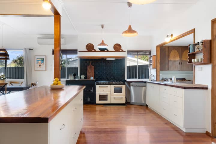 Cottage On Murray - Short Stroll To The Beach - Apollo Bay