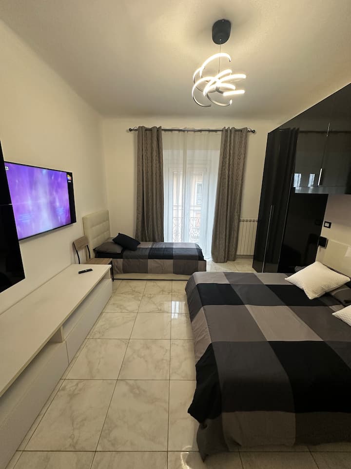Isola Apartment - Milán