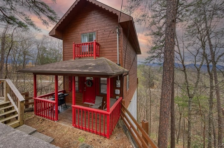 Hightop Haven - Amazing Views Near Dollywood - Tennessee