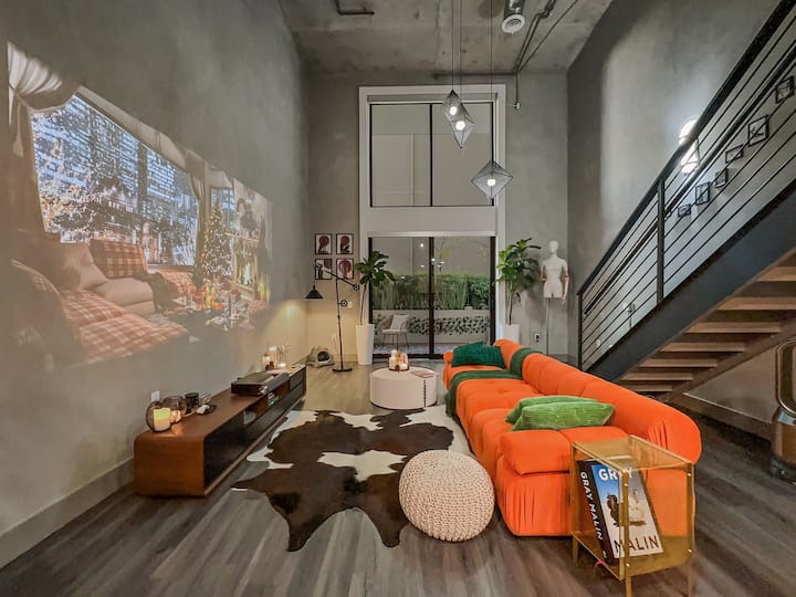 Urban Loft In Miracle Mile /Free Parking Gym & Spa - Beverly Hills, CA