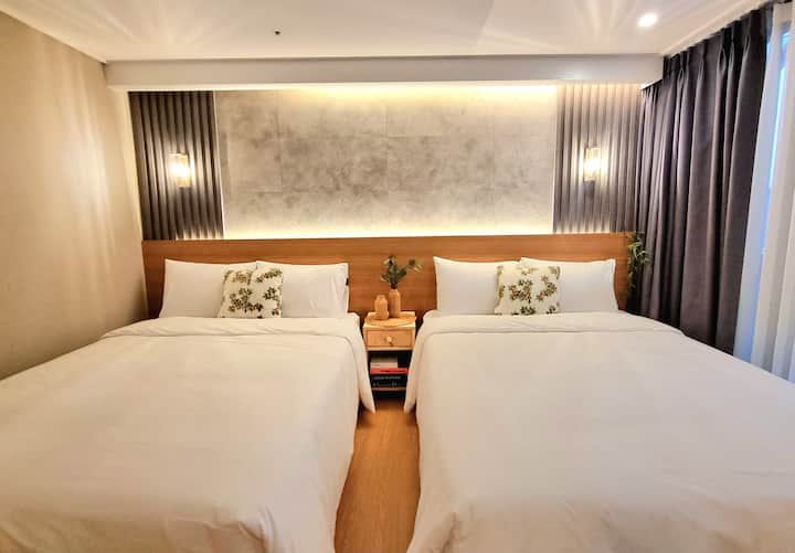 [인기숙소추천]아이와함께 가족여행 4인특가 /해운대 핫플 중심/레지던스호텔 / 방거실분리 - Busan