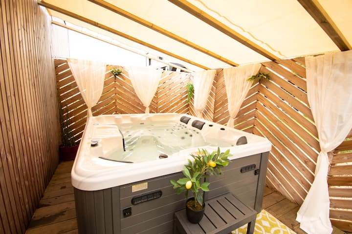 Studio Les 2 Fées - Jacuzzi - Forêt De Brocéliande - Bédée