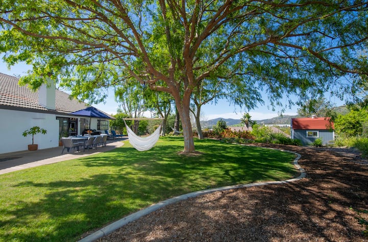 Beautiful San Marcos Estate! - San Marcos, CA