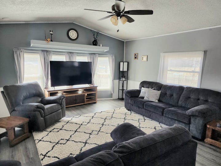 A & T's Country Home - 3bd - Minnesota