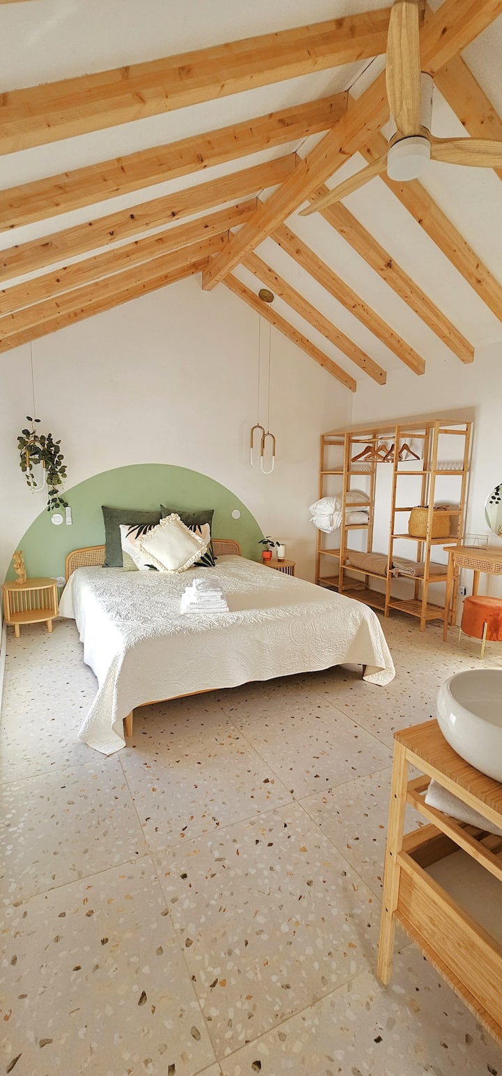 Thegoodviewretreat Rediscover The Meaning Of Peace - Alcobaça