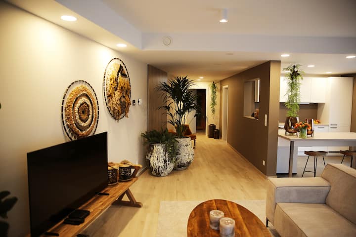 L'appart Baobab, Avec Sauna & Parking Gratuit - Luik