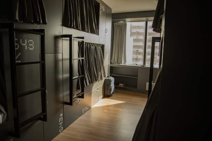 Cama En Habitacion Compartida Con Baño - Recoleta - Buenos Aires