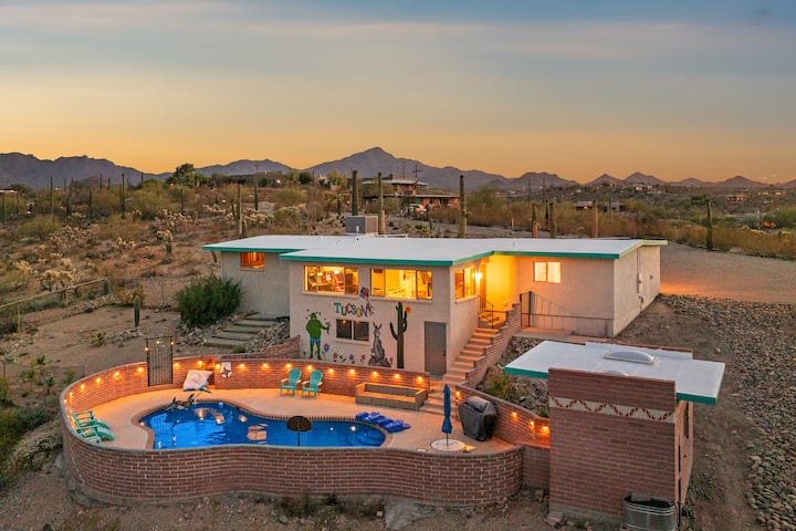 Views-gameroom-comfy Beds-pool-hiking@saguaro West - Marana, AZ