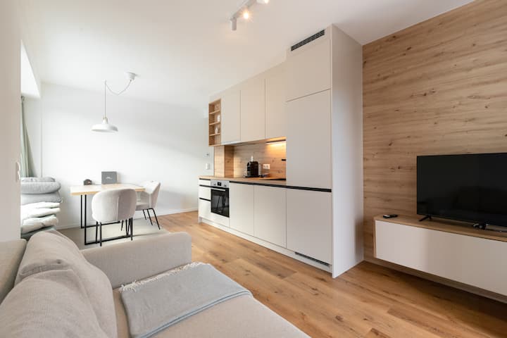 62m² Apartment An Talstation, Perfekt Für Familien - Austria