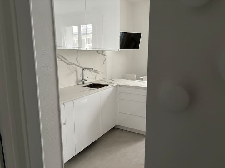 Cozy Parisian Apartment (6th District) - Paris 14e Arrondissement