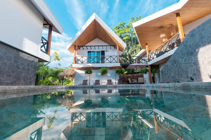 Kaloka Group-friendly Beach Oasis, 12 Room Retreat - Costa Rica